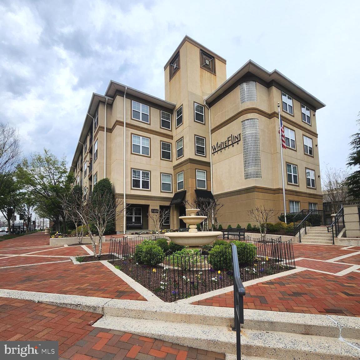 11800 Old Georgetown Road, Unit 1204, Rockville, MD 20852 | Compass