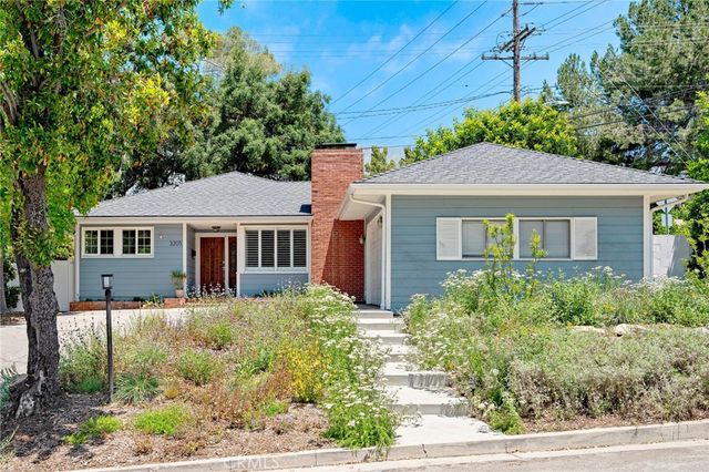 Julie Ann Martin, Real Estate Agent - Compass