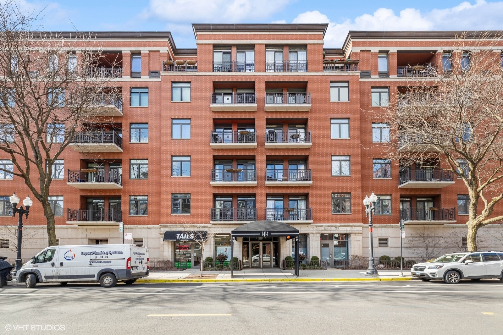 1414 North Wells Street, Unit 208, Chicago, IL 60610 | Compass