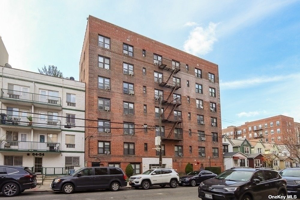 64-48 Booth Street, Unit 2D | Compass