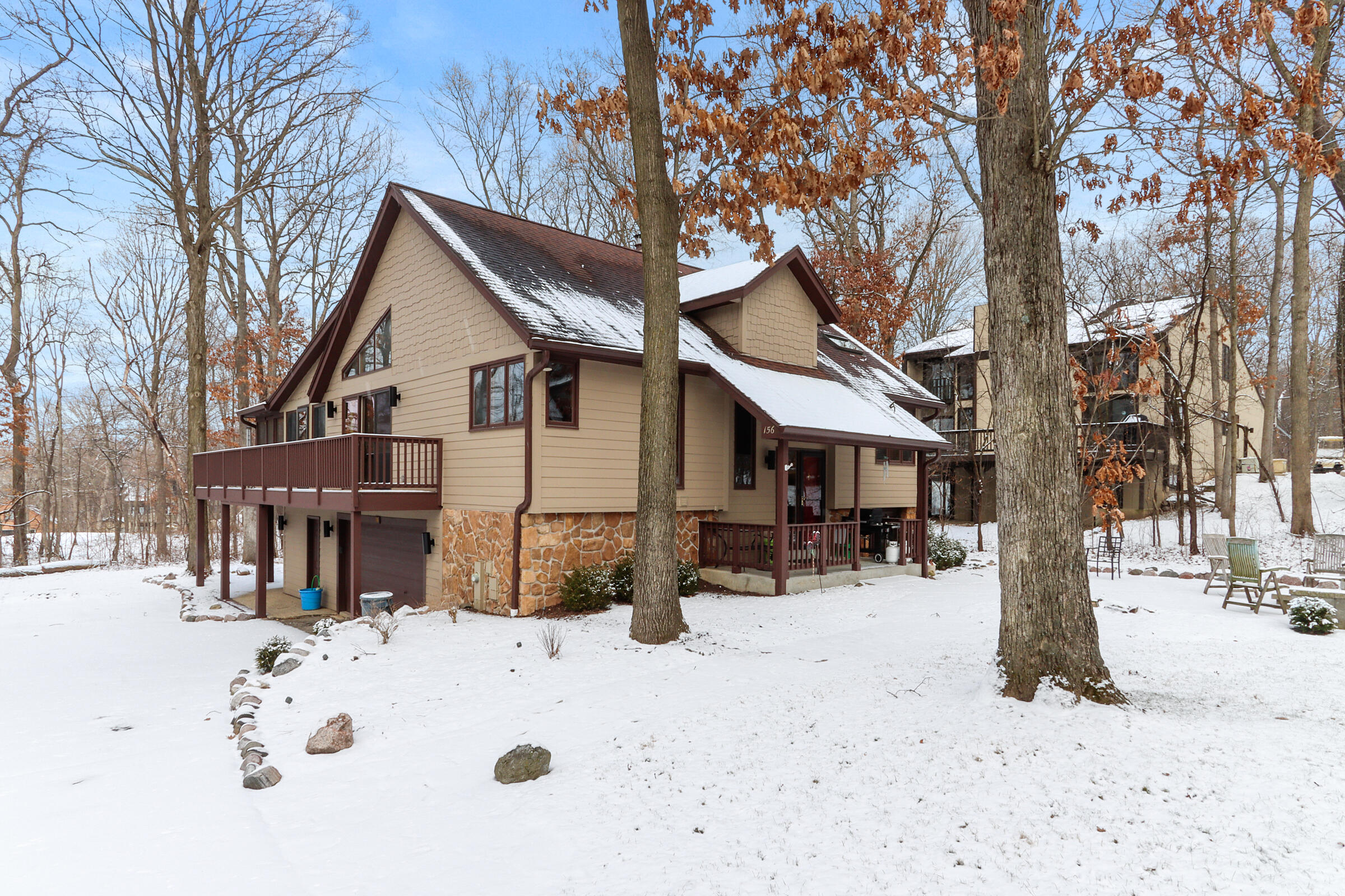 156 Abbey Springs Drive, Fontana, WI 53125 | Compass
