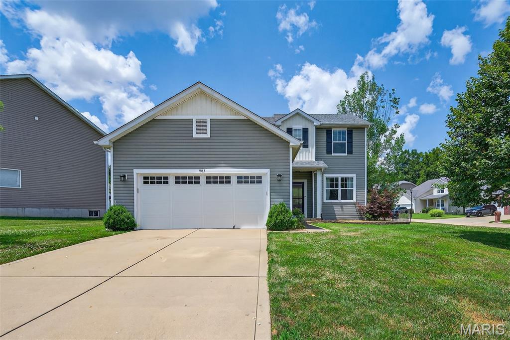 907 Wilderness Way Dr, Eureka, MO 63025 | MLS #25046178 | Compass