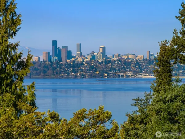 Homes Recently Sold in Mercer Island, WA | Compass
