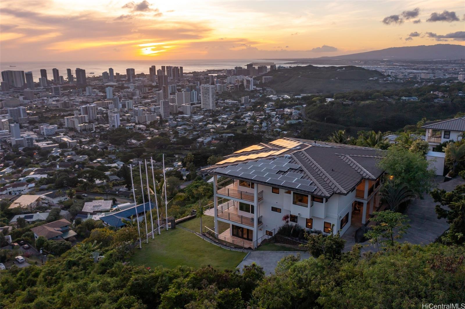 2835 Round Top Drive, Honolulu, HI 96822 | Compass