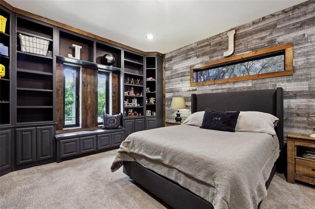 Travis Cross, Real Estate Agent - Compass