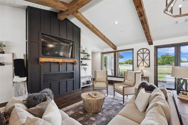 Travis Cross, Real Estate Agent - Compass