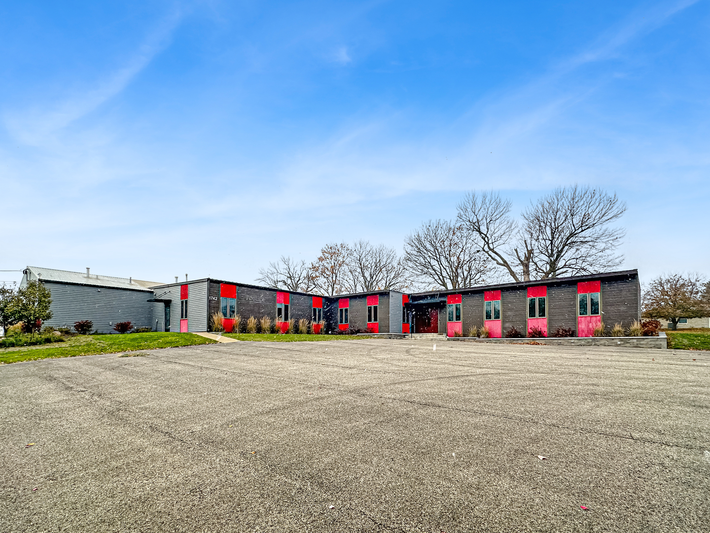 1742 South Ihm Boulevard, Freeport, IL 61032 | Compass