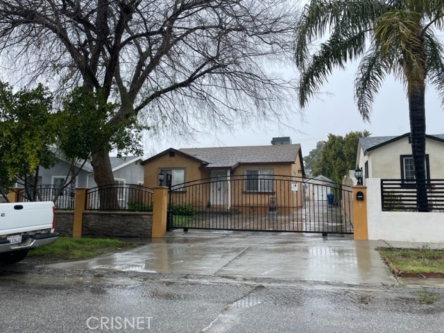 13543 Raven Street, Sylmar, CA 91342 | Compass