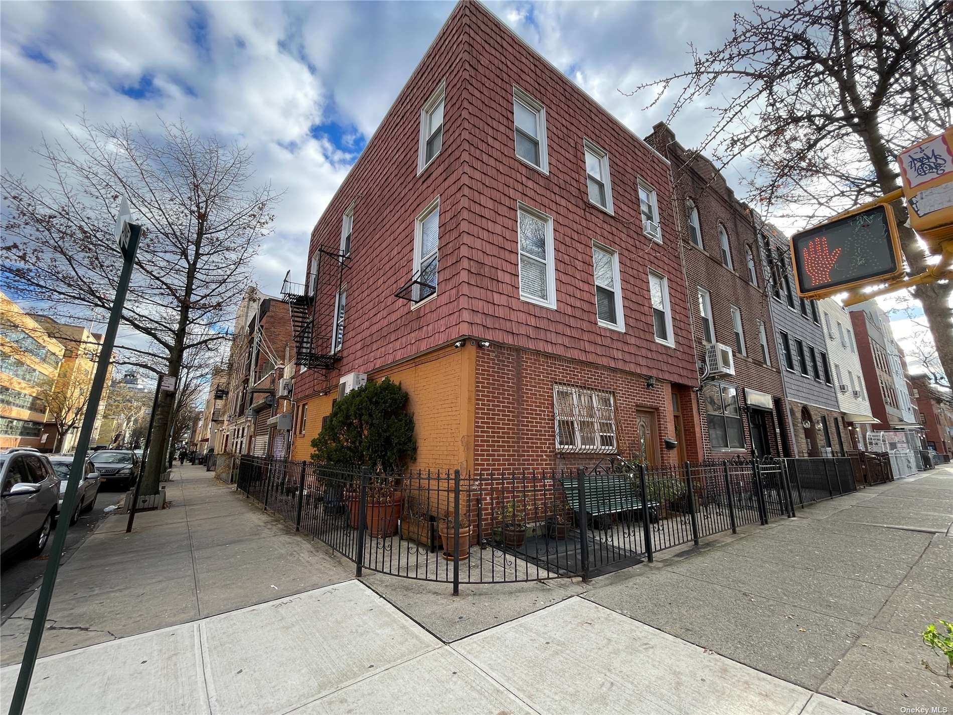 105 Roebling Street | Compass