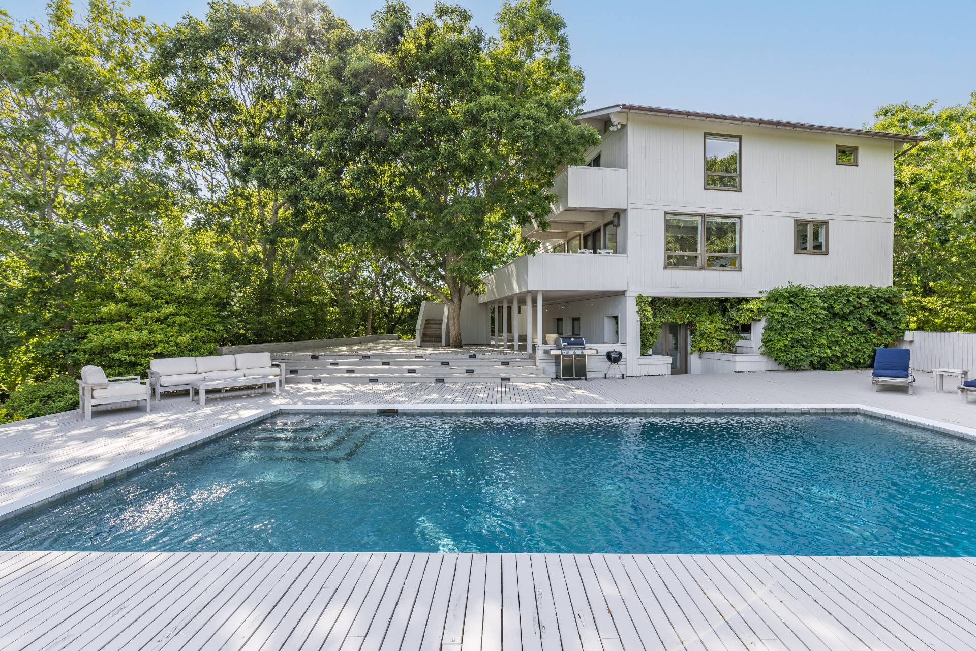 164 Old Montauk Highway, Montauk, NY 11954 | Compass