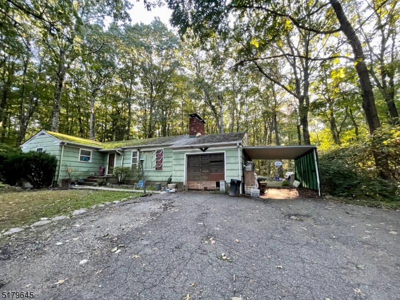 157 Kakeout Road, Butler, NJ 07405 | Compass