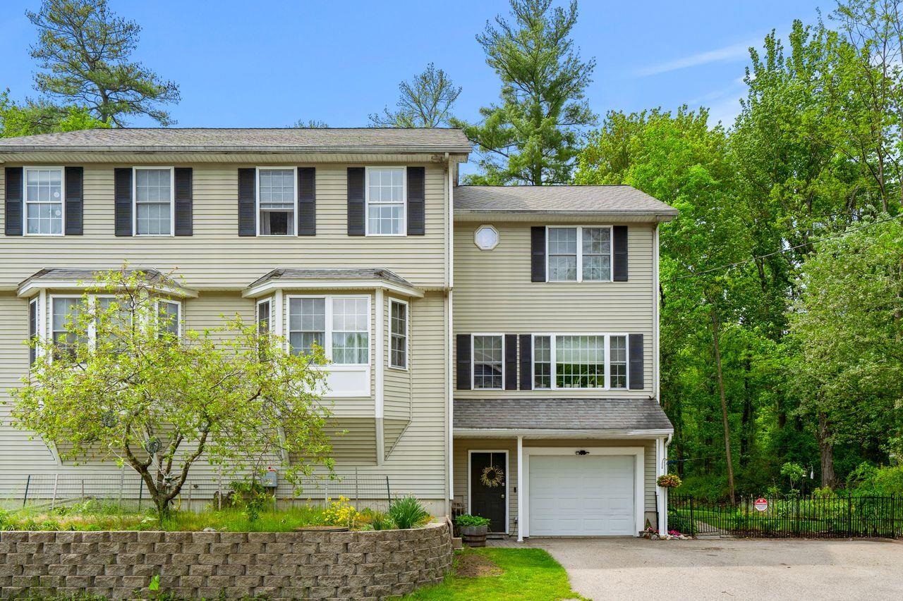 35 Charter Street, Unit A/1, Exeter, NH 03833 | Compass