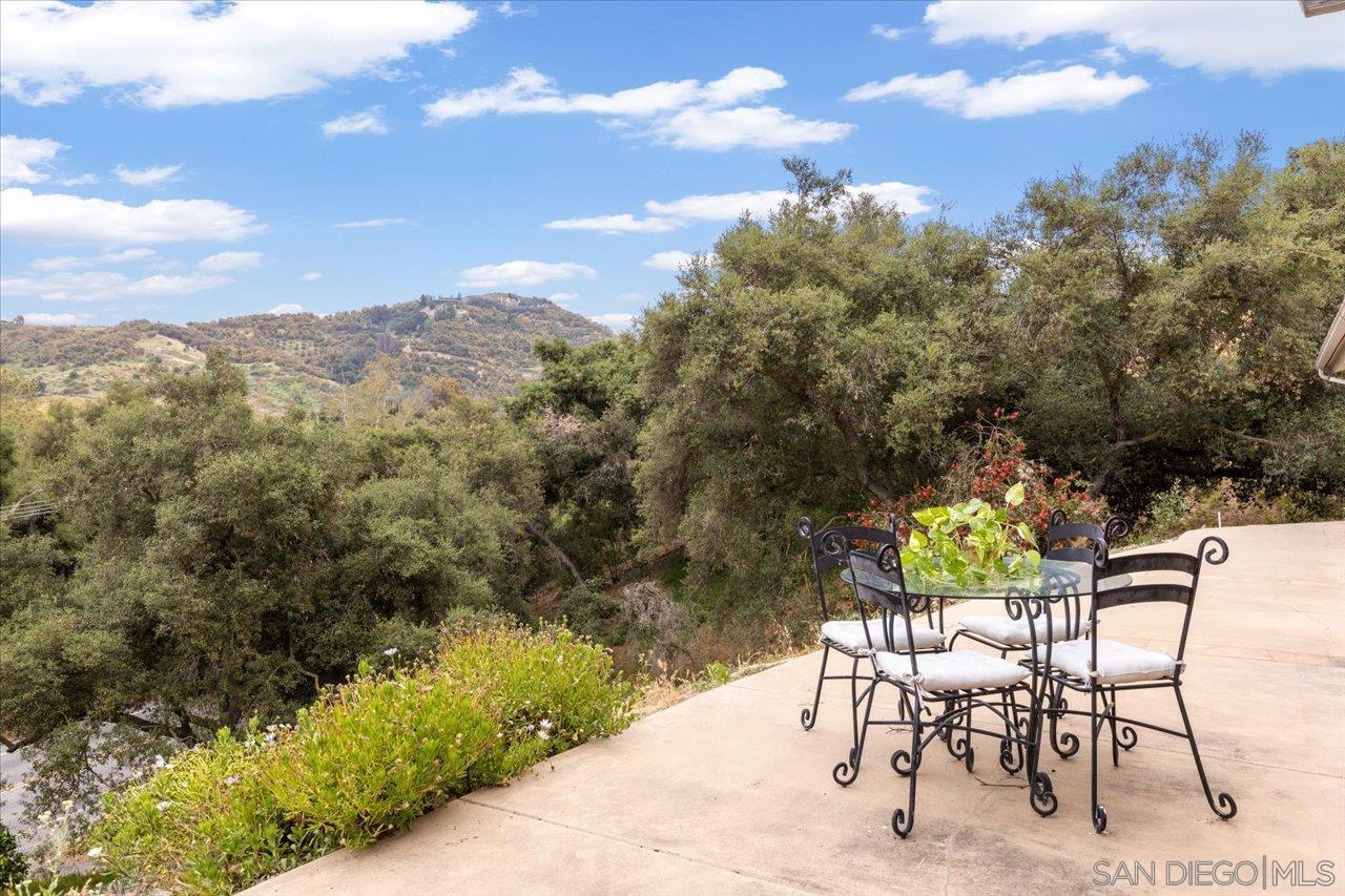 3161 Gird Road, Fallbrook, CA 92028 | Compass