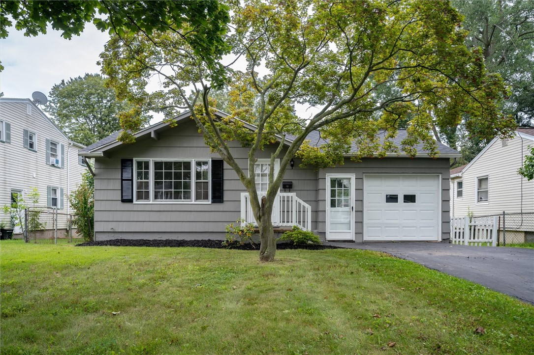 217 Ridgewood Road, Greece, NY 14626 | Compass