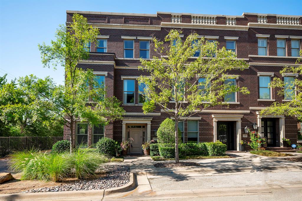 1591 Main Street, Southlake, TX 76092 | Compass