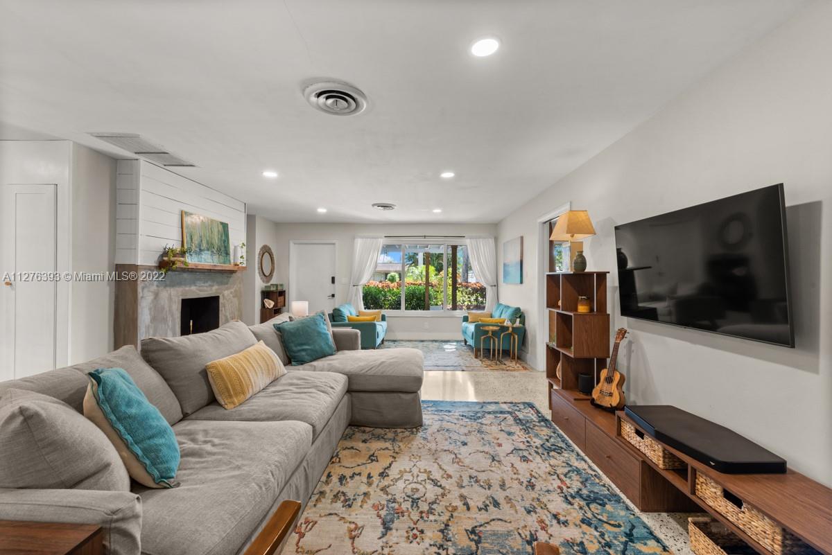 1106 North 13th Court, Hollywood, FL 33019 | MLS #A11276393 | Compass