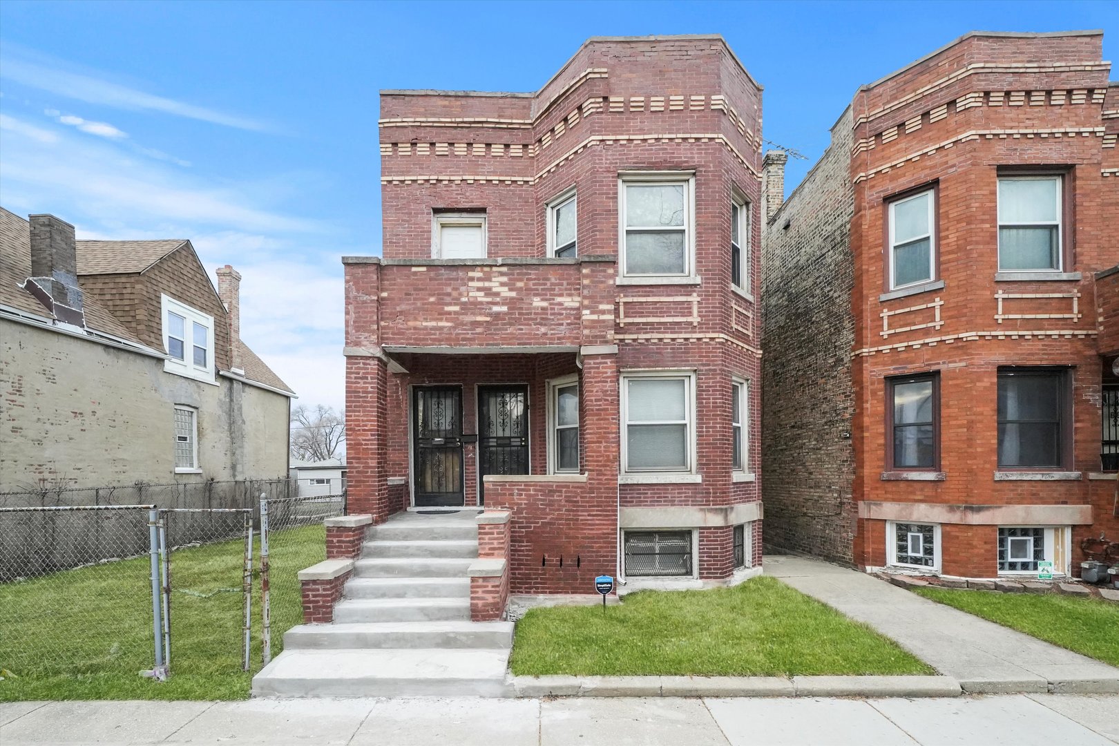 4518 West Adams Street, Chicago, IL 60624 | Compass