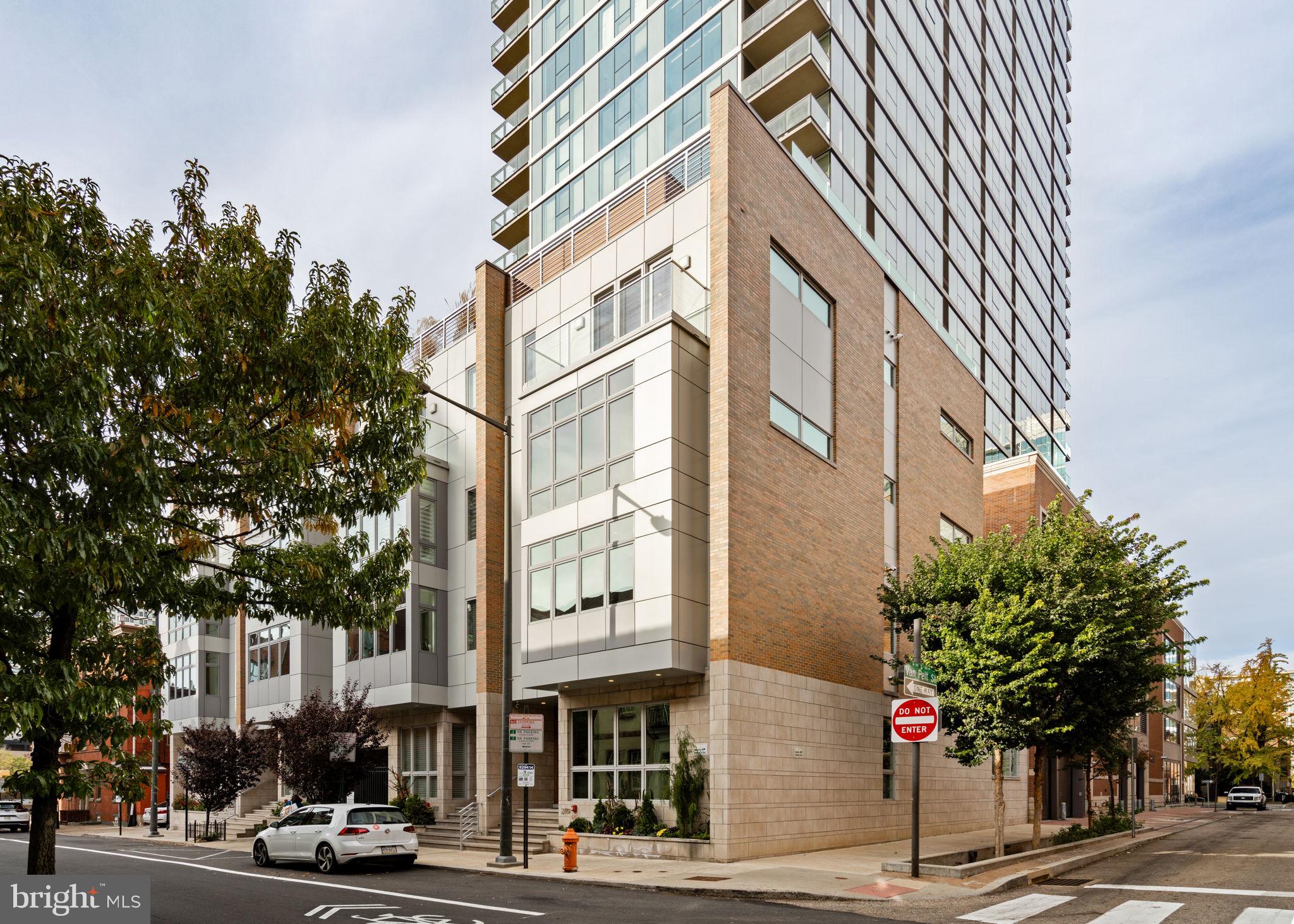 2119 Sansom Street, Philadelphia, PA 19103 | Compass