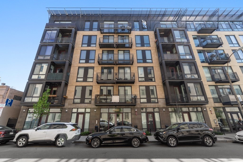 257 Northampton Street, Unit 104, Boston, MA 02118 | Compass