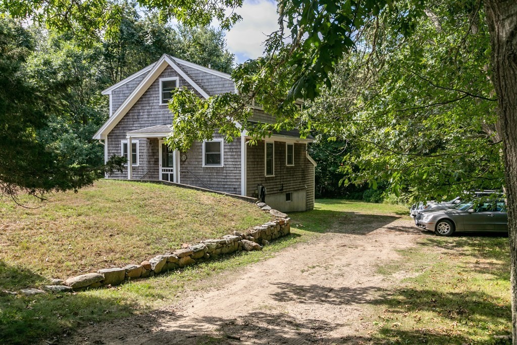11 Hammett Lane, Chilmark, MA 02535 | Compass