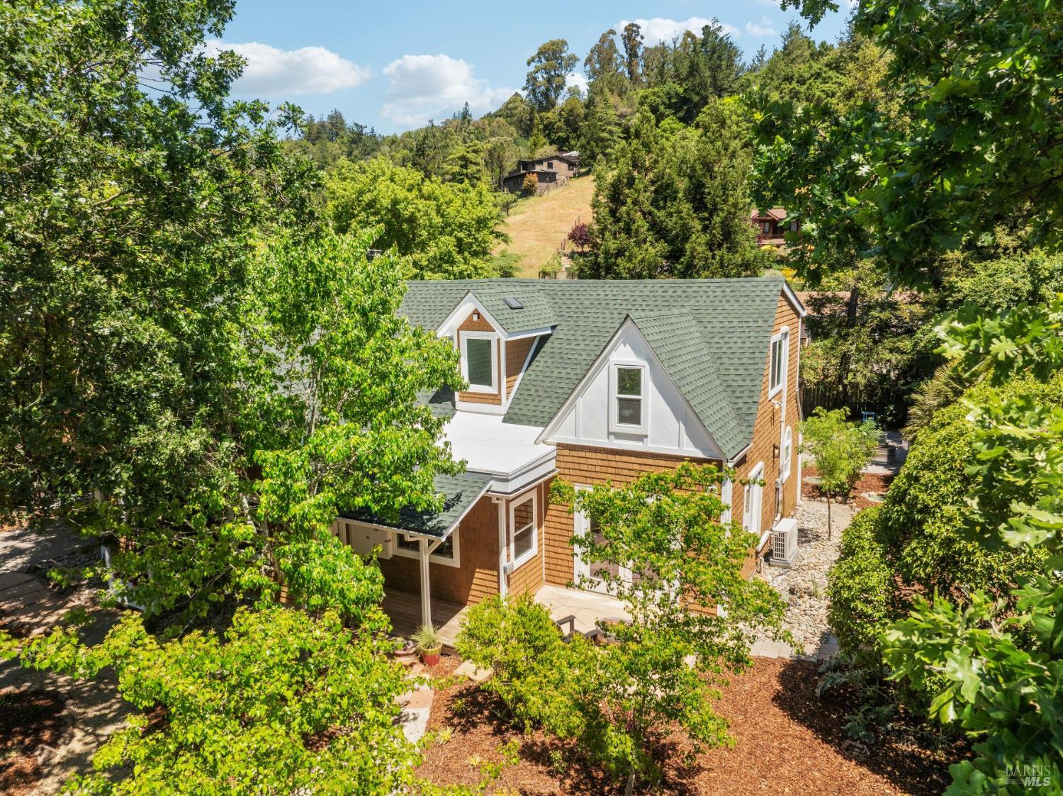 231 Railroad Ave, Woodacre, CA 94973 | MLS #325041257 | Compass