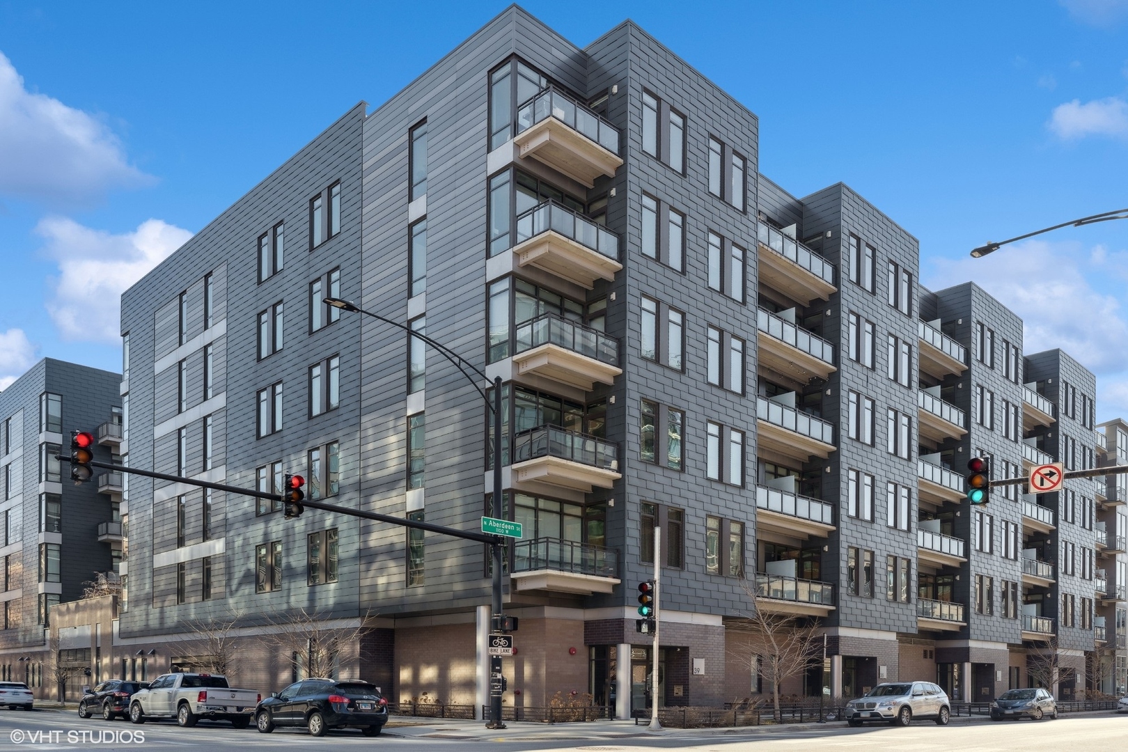 39 North Aberdeen Street, Unit PHN, Chicago, IL 60607 | Compass