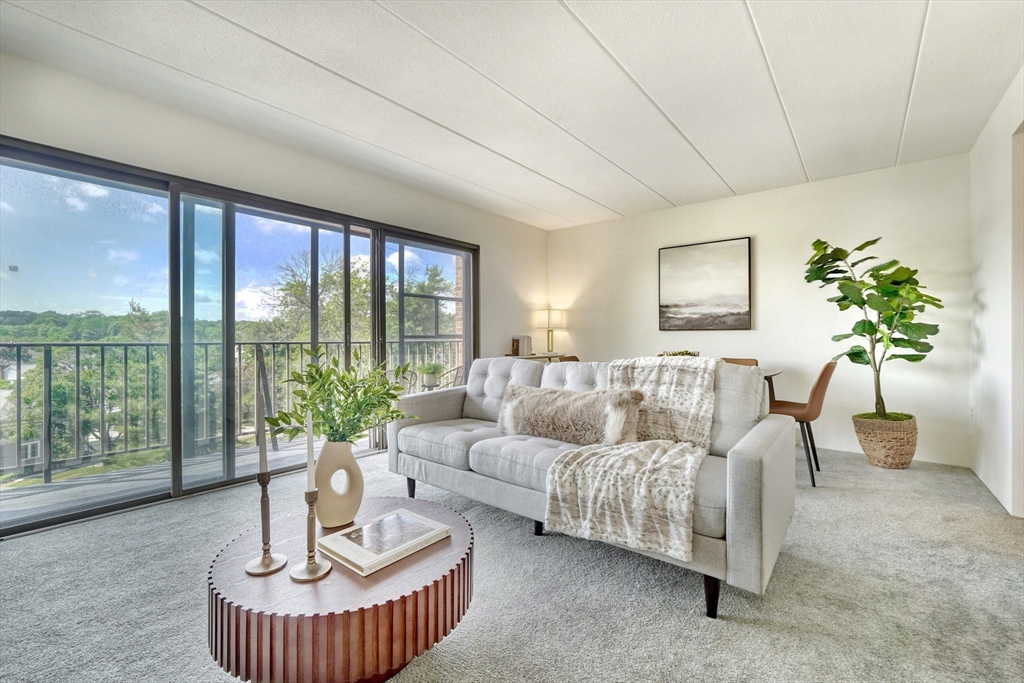 235 Winthrop St, Unit 5512, Medford, MA 02155 | MLS #73395149 | Compass