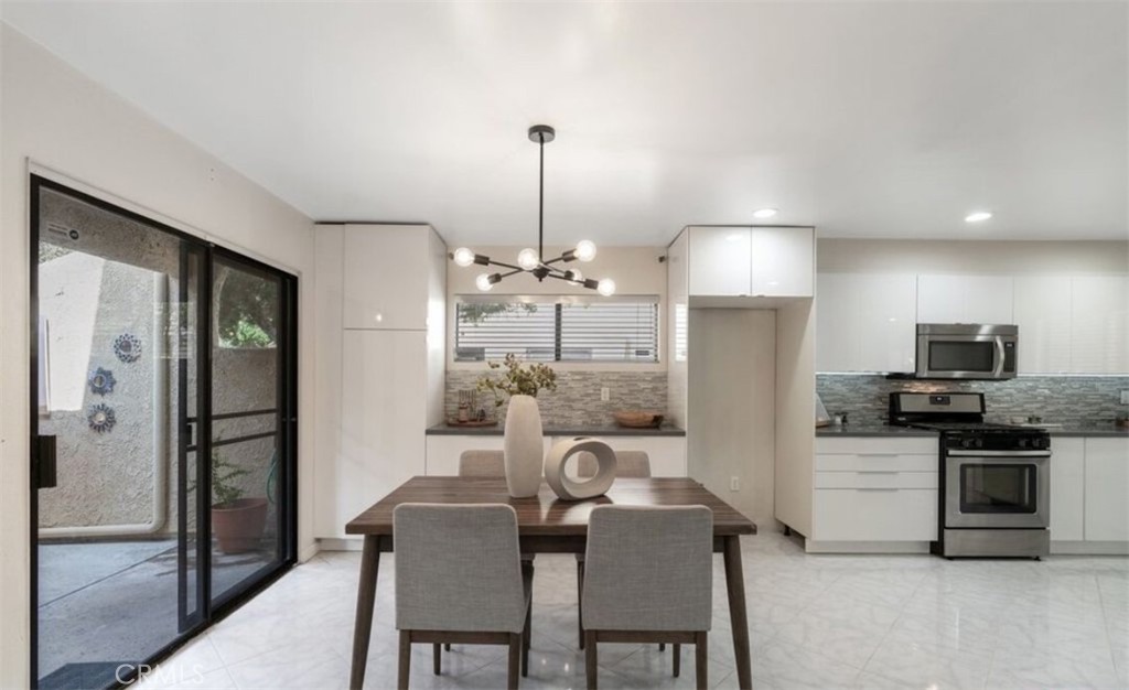 17430 Vanowen Street, Unit 1, Lake Balboa, CA 91406 | Compass