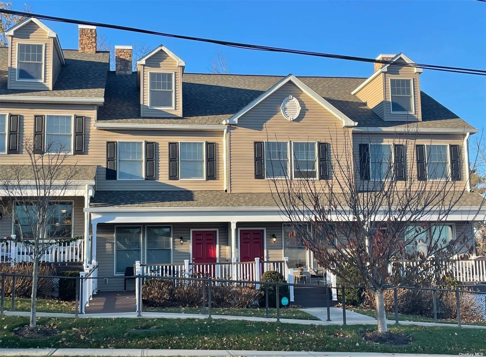 7 Nathan Hale Drive, Unit C, Huntington, NY 11743 | Compass