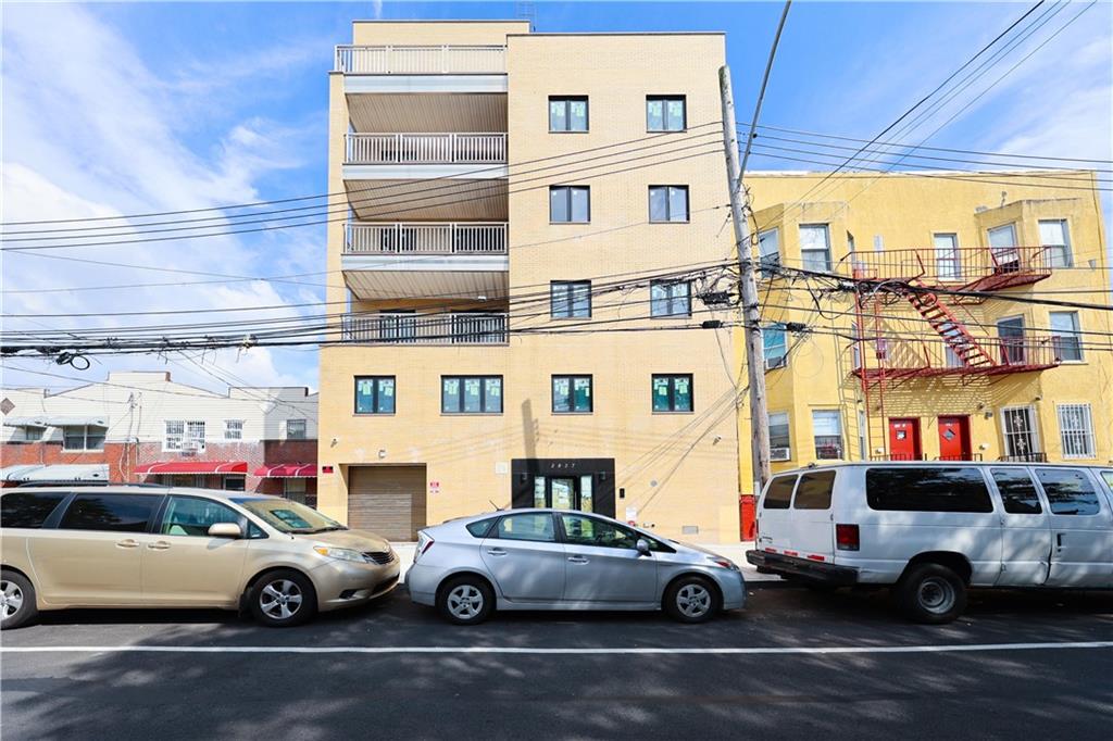 2837 West 19th Street, Unit 3B | Compass