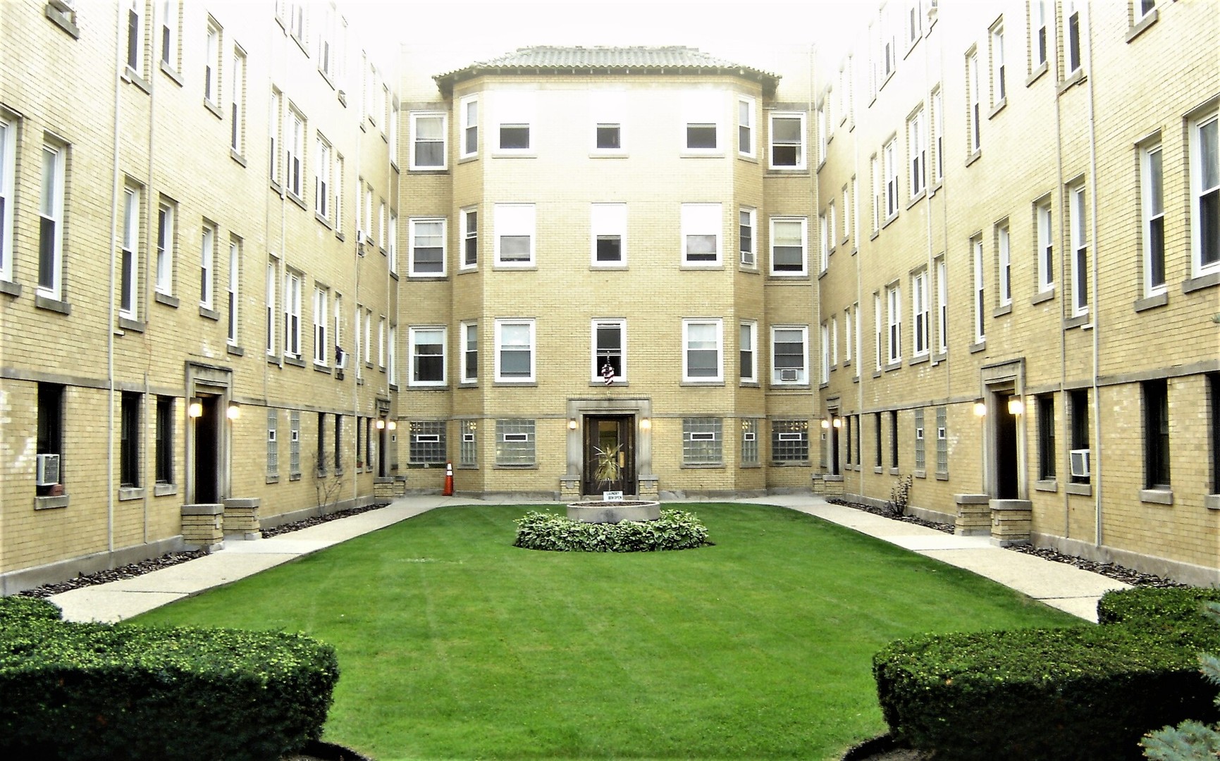 6540 North Lakewood Avenue, Unit 2, Chicago, IL 60626 | MLS #12300901 ...