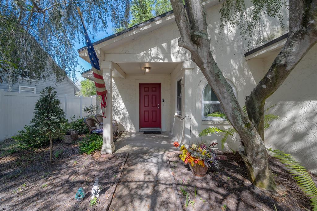 1759 Tinsmith Circle, Lutz, FL 33559 | Compass