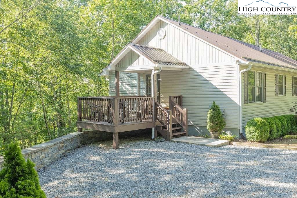 120 Ridge Rd, Newland, NC 28657 | MLS #258755 | Compass