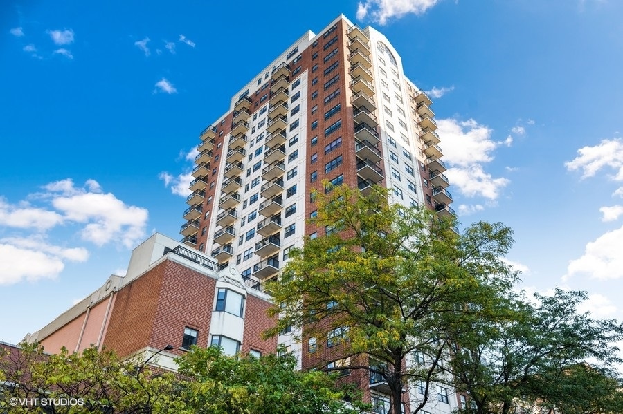 1529 South State Street, Unit 13G, Chicago, IL 60605 | Compass