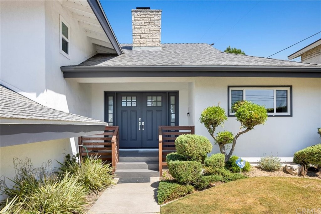 2449 W 229th St, Torrance, CA 90501 | MLS #SB22191766 | Compass