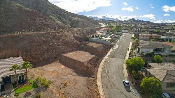 Homes for Sale Under $200K in Lake Mead View Estates, NV | Compass