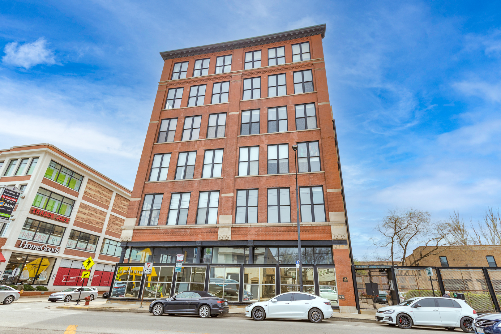 1872 North Clybourn Avenue, Unit 202, Chicago, IL 60614 | Compass