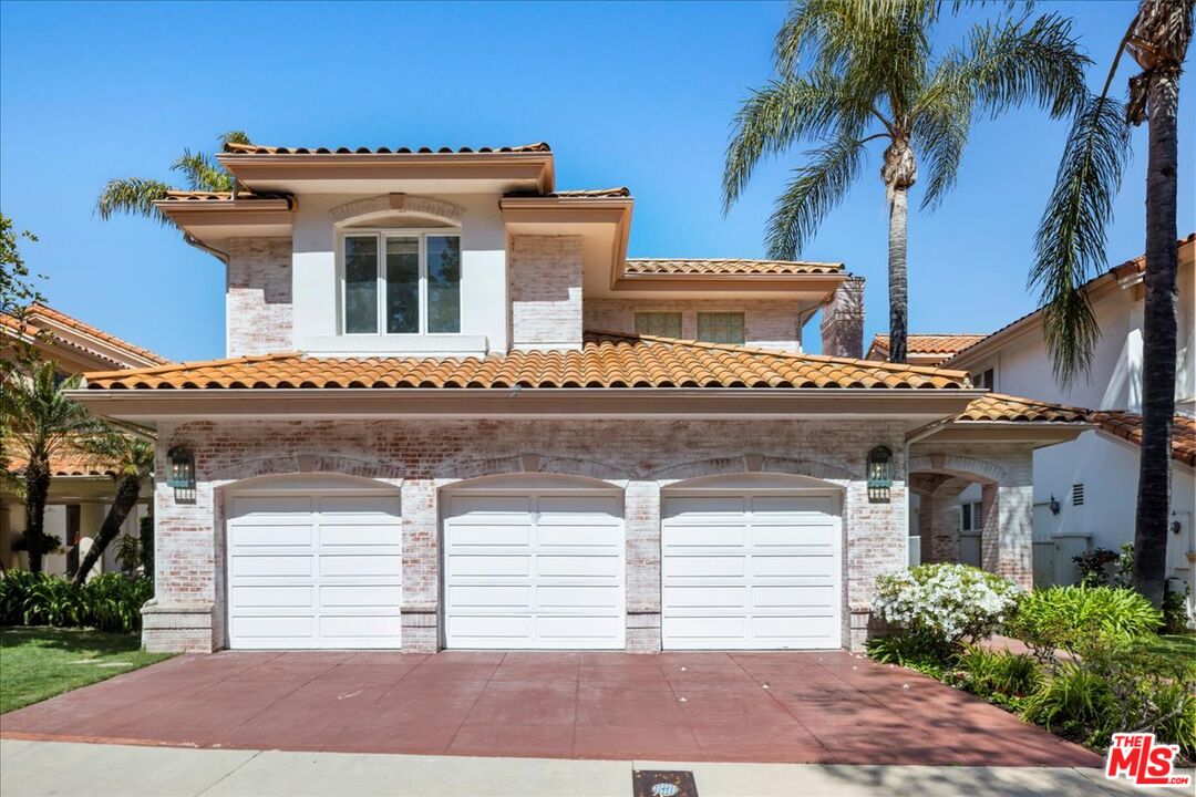 12643 Promontory Road, Los Angeles, CA 90049 | Compass