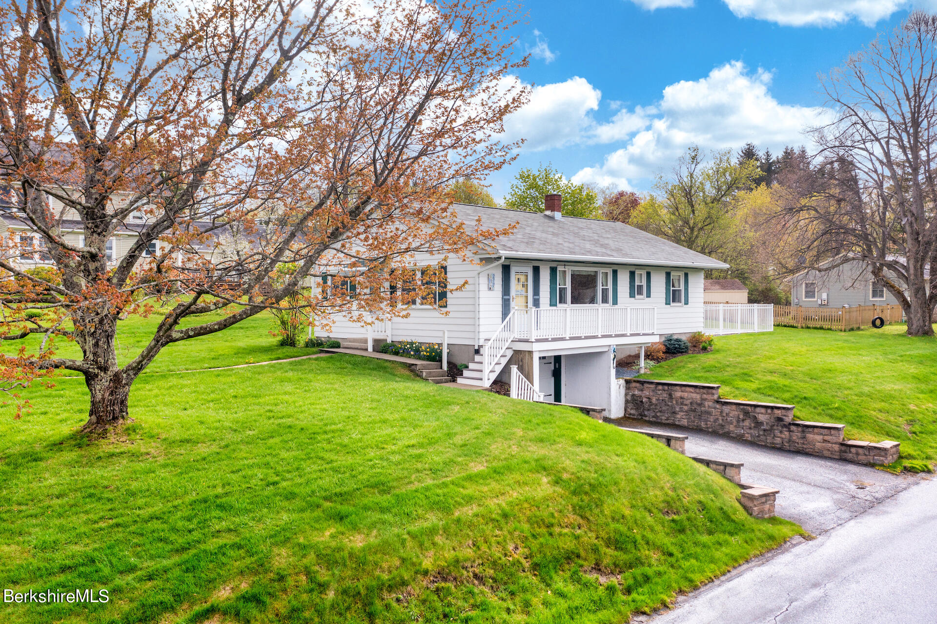 277 Luce Road, Williamstown, MA 01267 | Compass