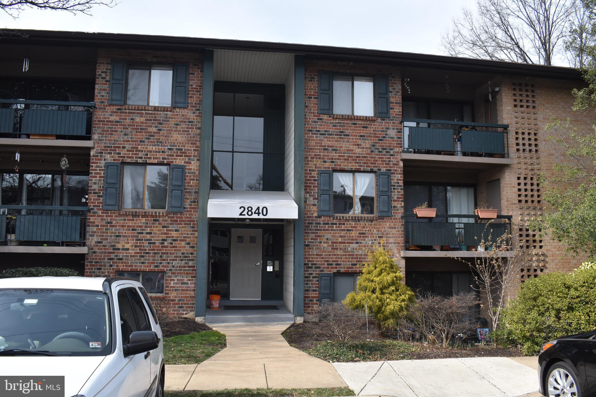 2840 Dover Lane, Unit 102, Falls Church, VA 22042 | Compass