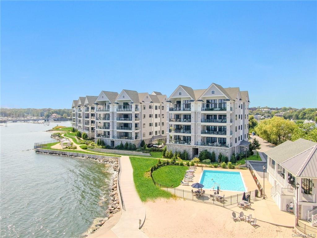 790 Davenport Avenue, Unit 1, New Rochelle, NY 10805 | Compass