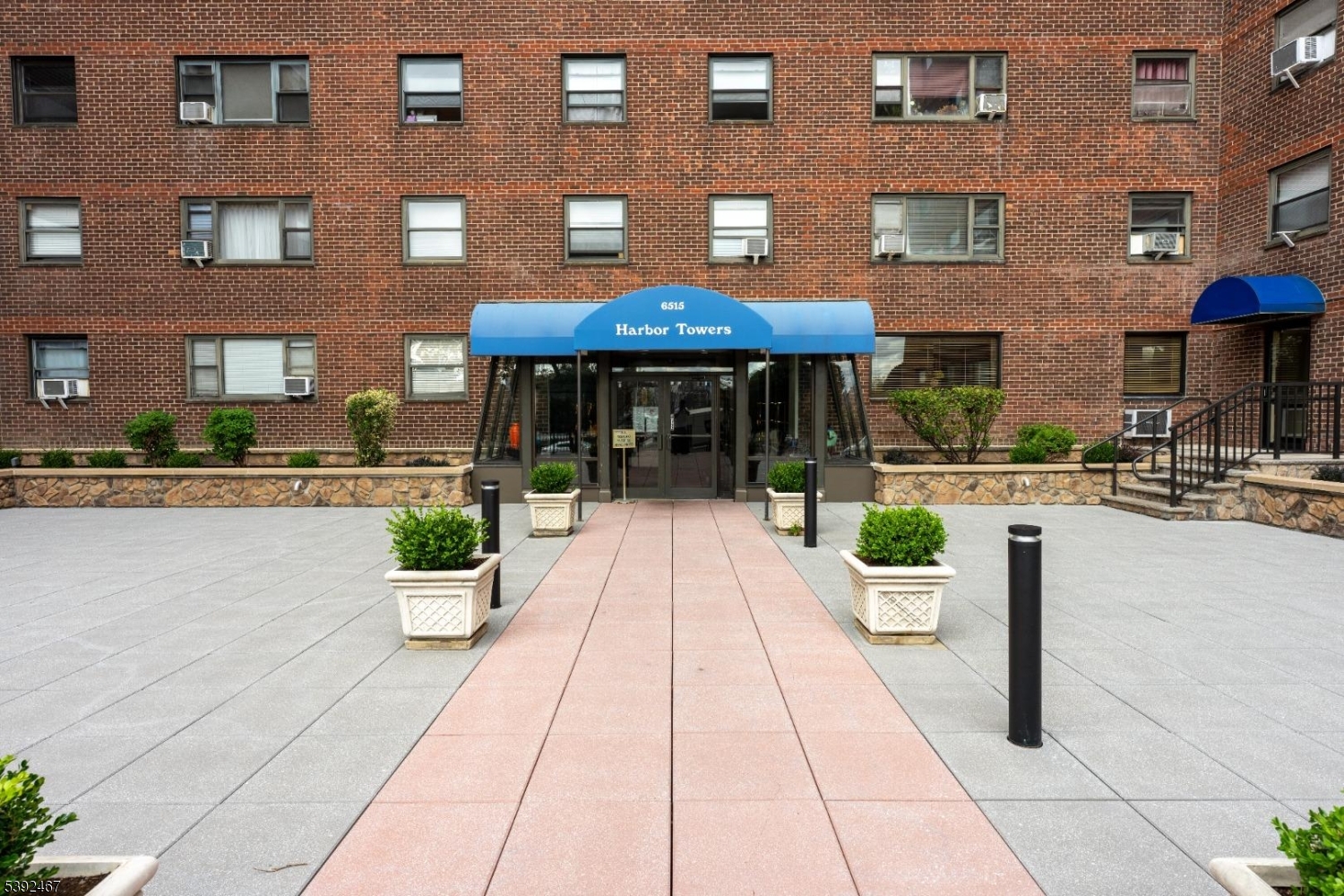 6515 John F. Kennedy Blvd, West New York, NJ 07093 | MLS #3994022 | Compass