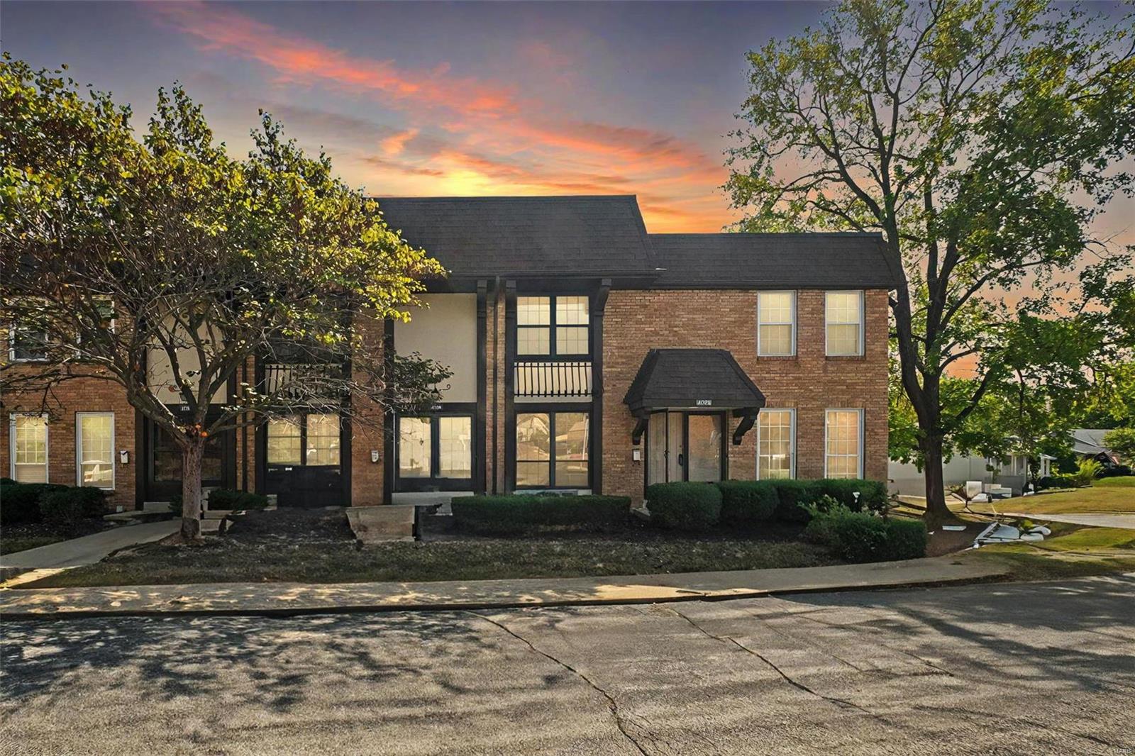 11790 Casa Grande Drive, St. Louis, MO 63146 | Compass