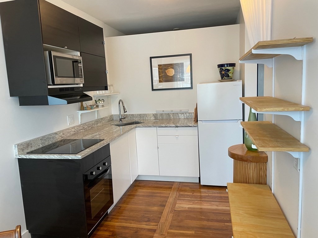 Studio Kitchenette Unit