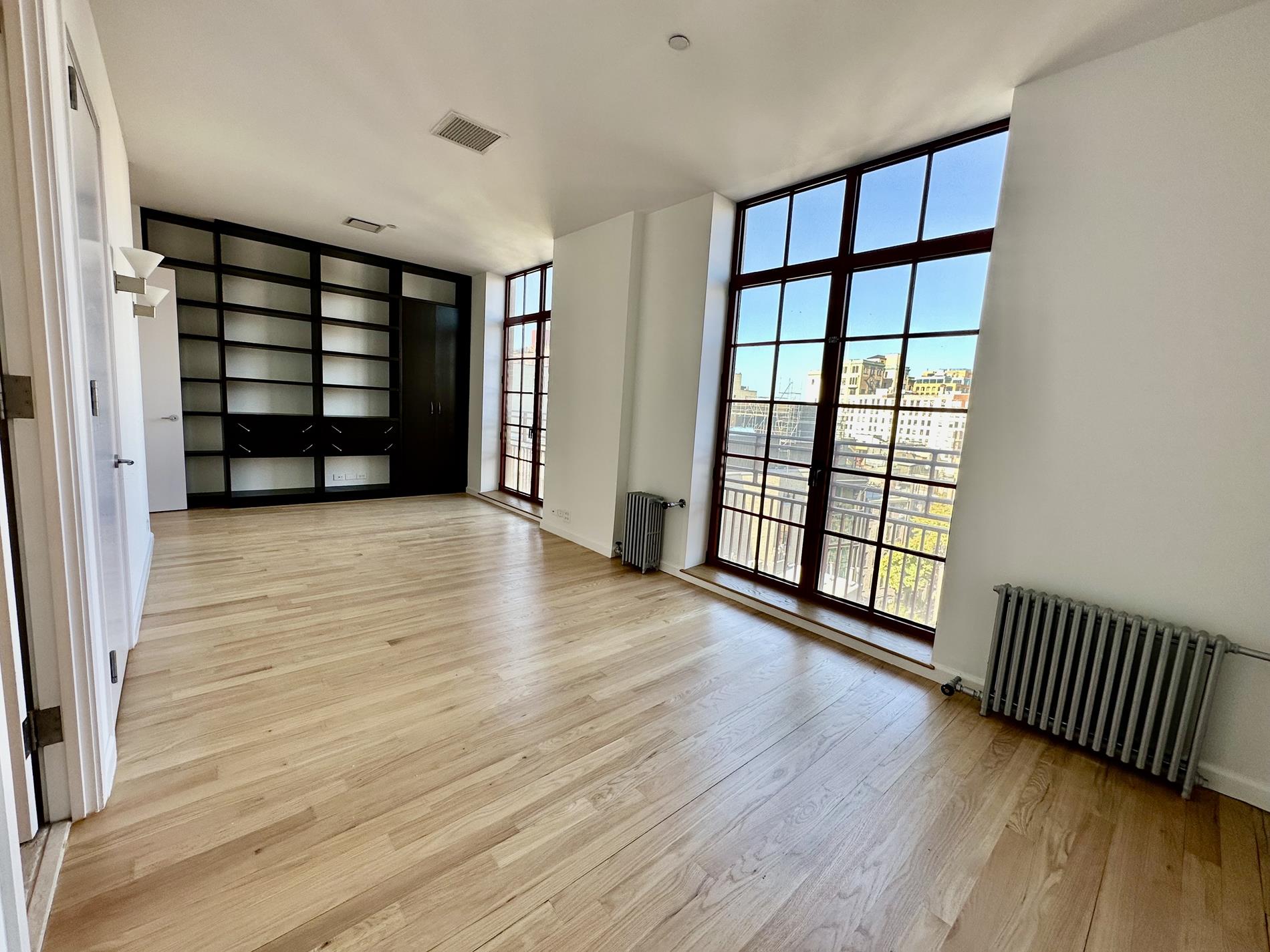 132 Perry Street, Unit 7A, Manhattan, NY 10014 | Compass