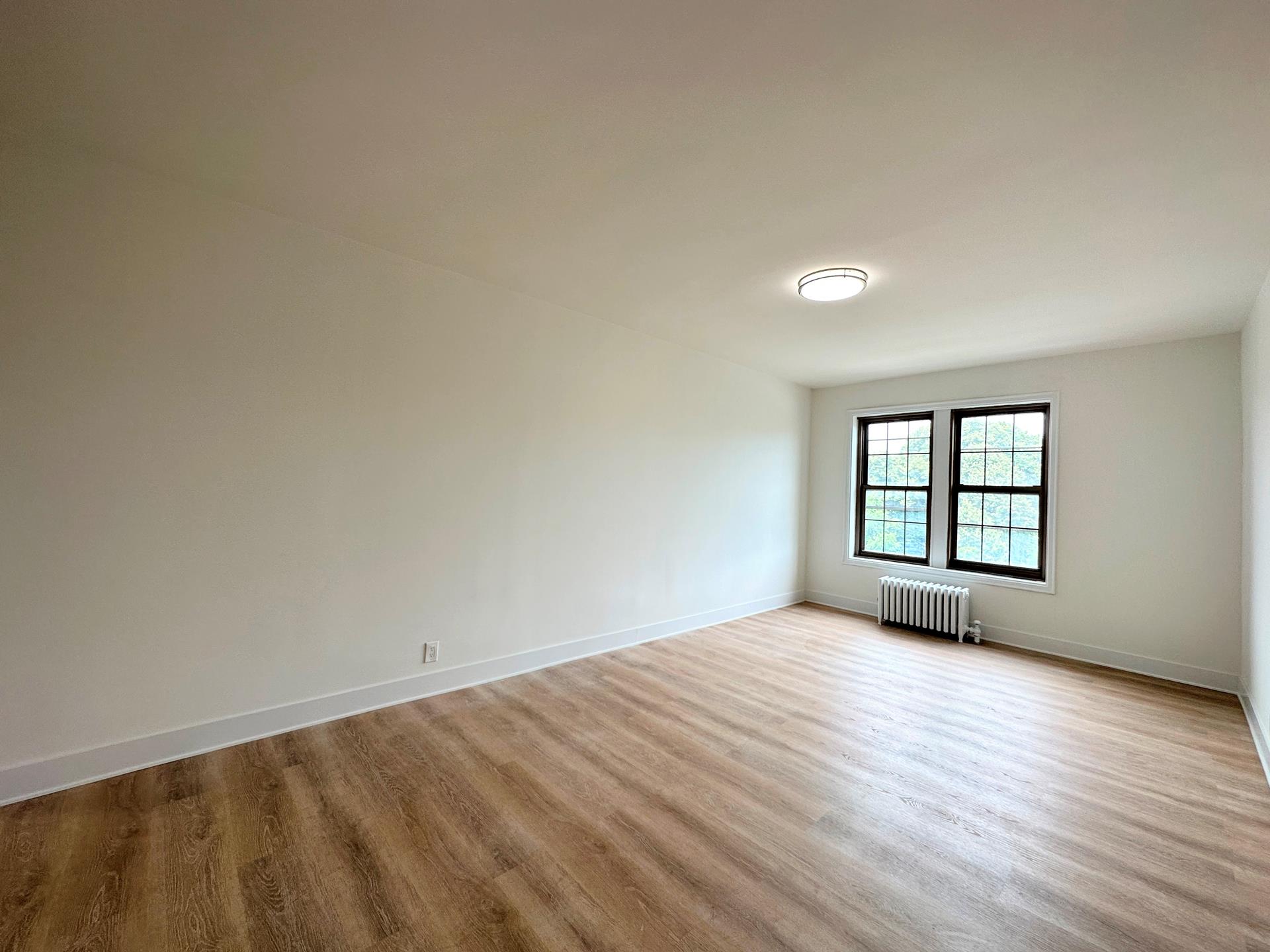 1100 Grand Concourse, Unit 4B | Compass