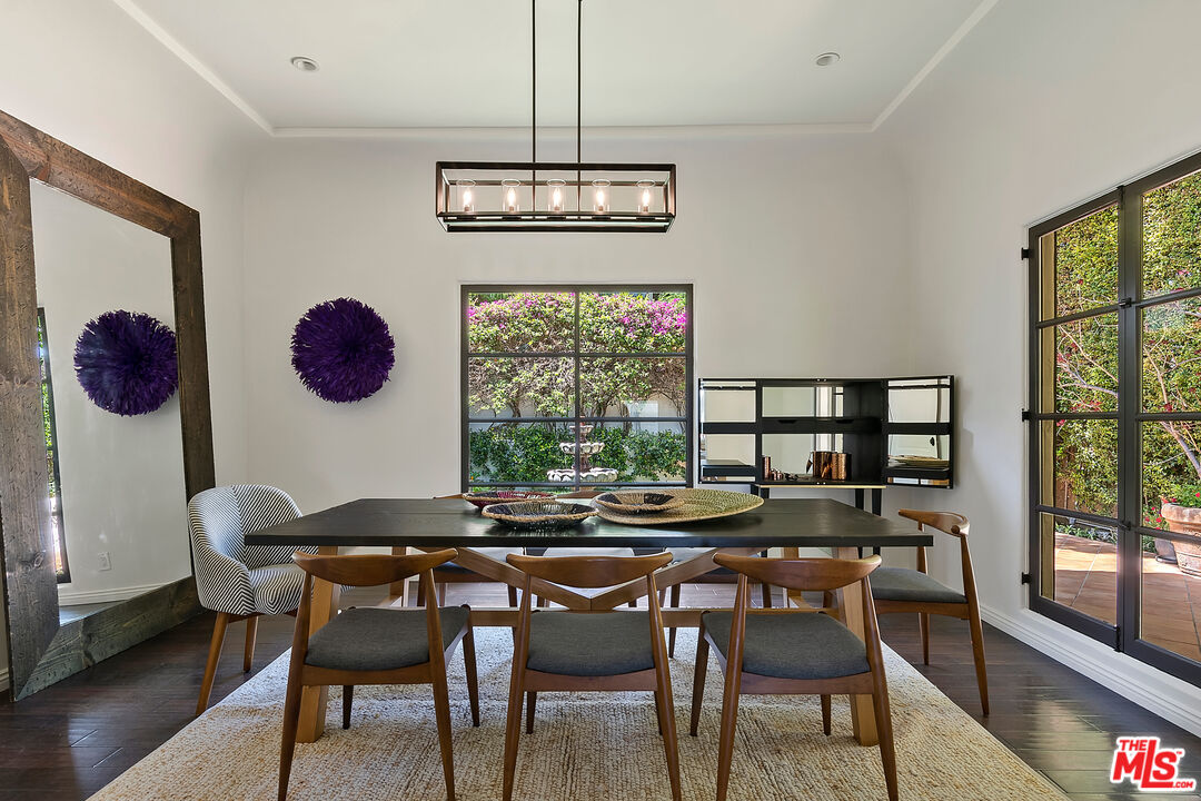 3710 Effingham Place, Los Angeles, CA 90027 | Compass