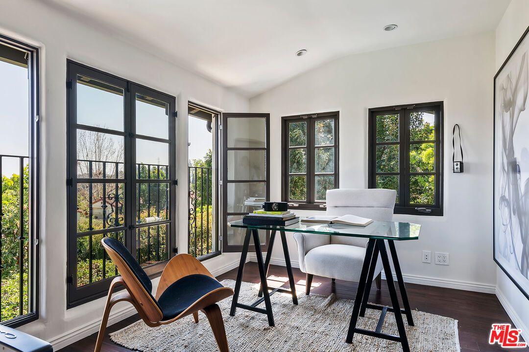 3710 Effingham Place, Los Angeles, CA 90027 | Compass