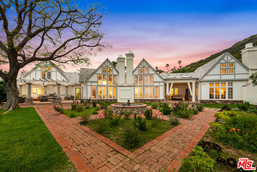 20990 Las Flores Mesa Drive, Malibu, CA 90265 | Compass