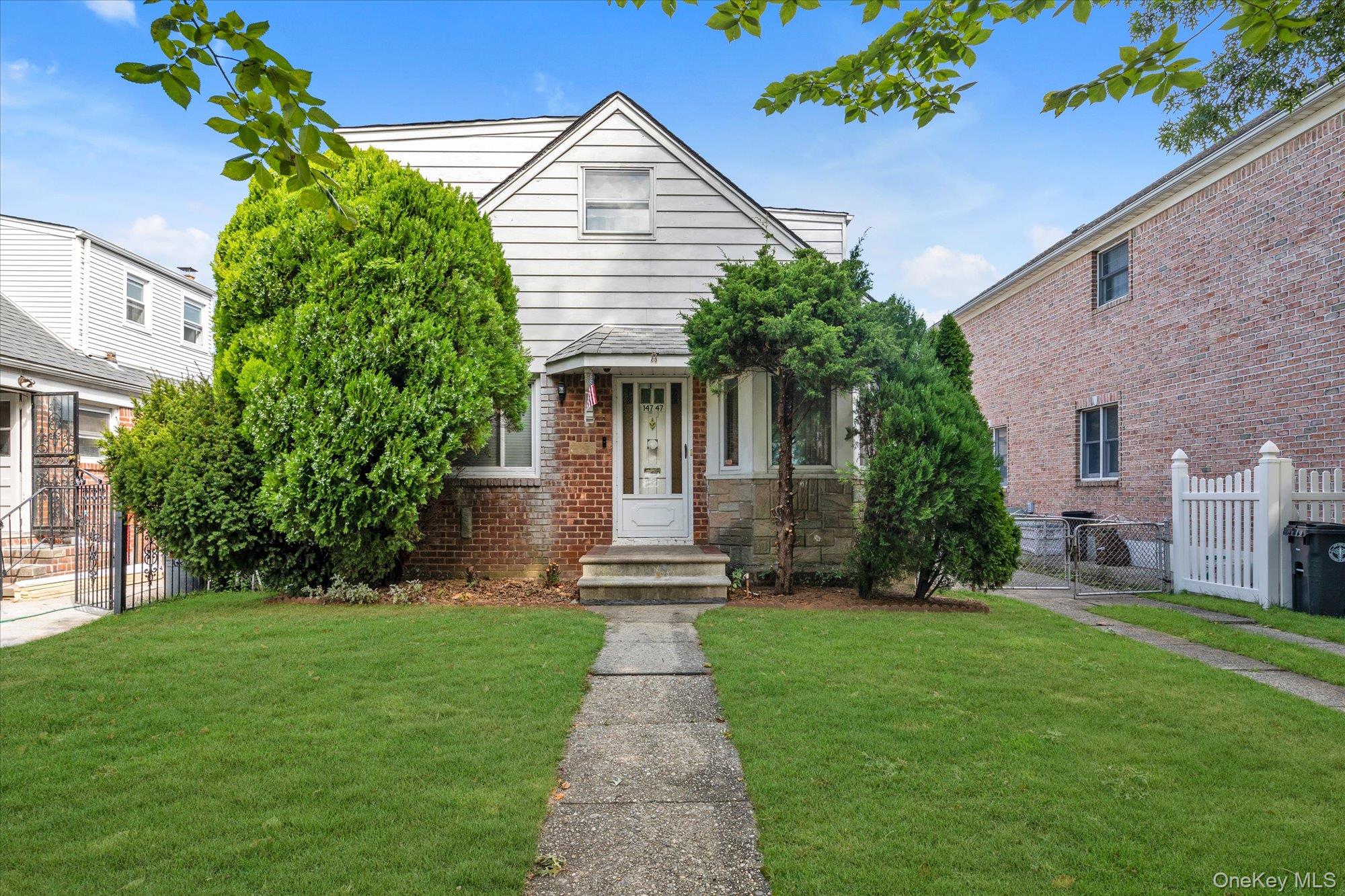 147-47 8th Avenue | Compass